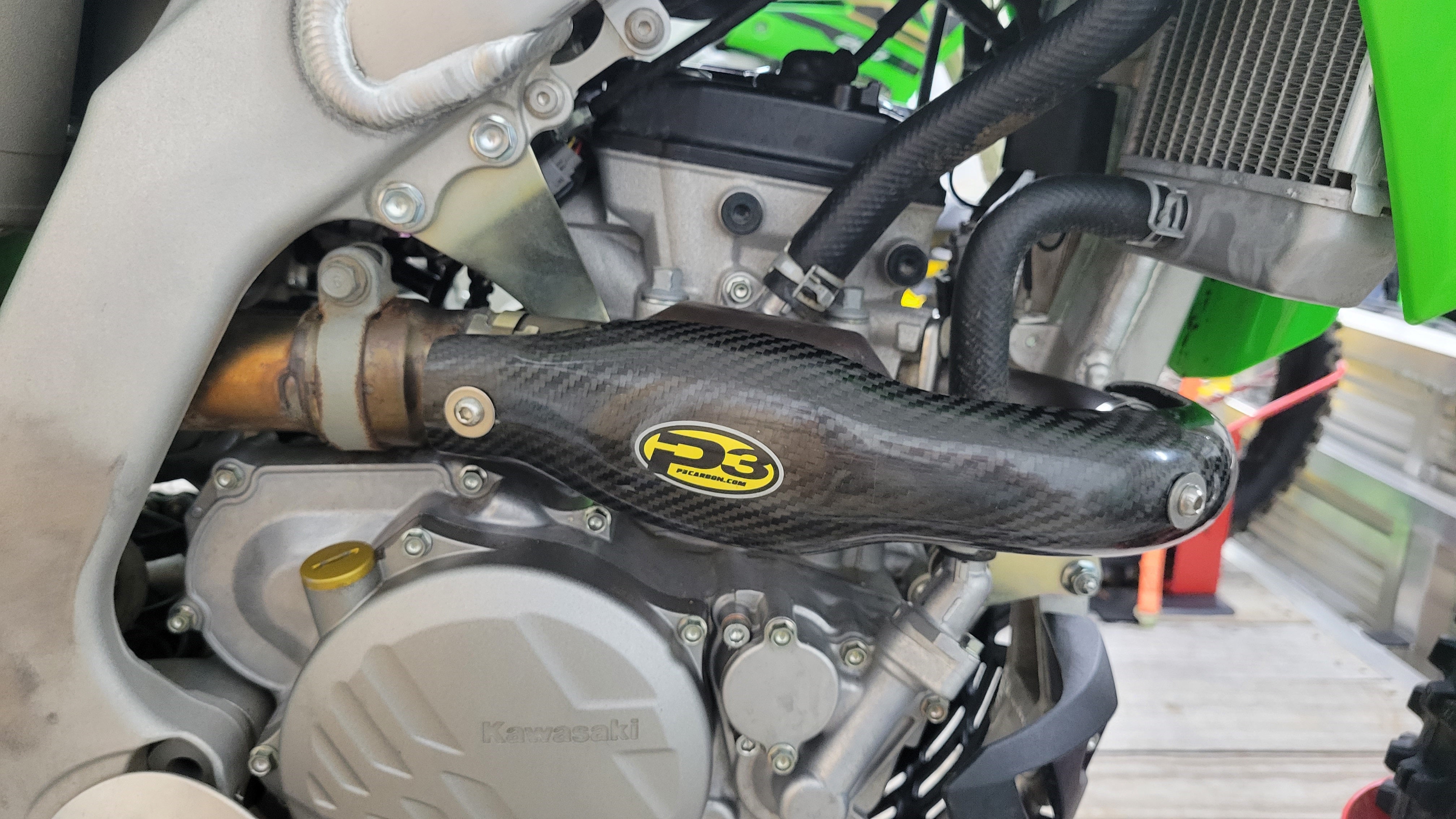 P3 Carbon Heat Shield Kawasaki KX250 F/X/XC | 2021 - 2024 (See Fitment